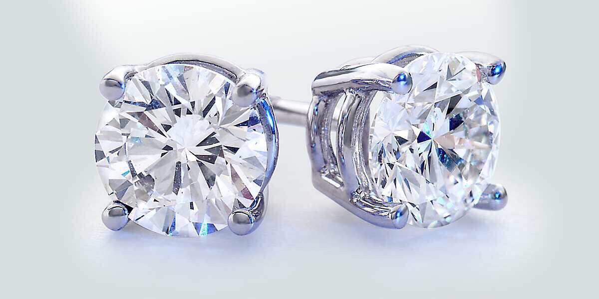 Diamond Tops in Pakistan: Price, Style, and Buying Guide Explained Simply